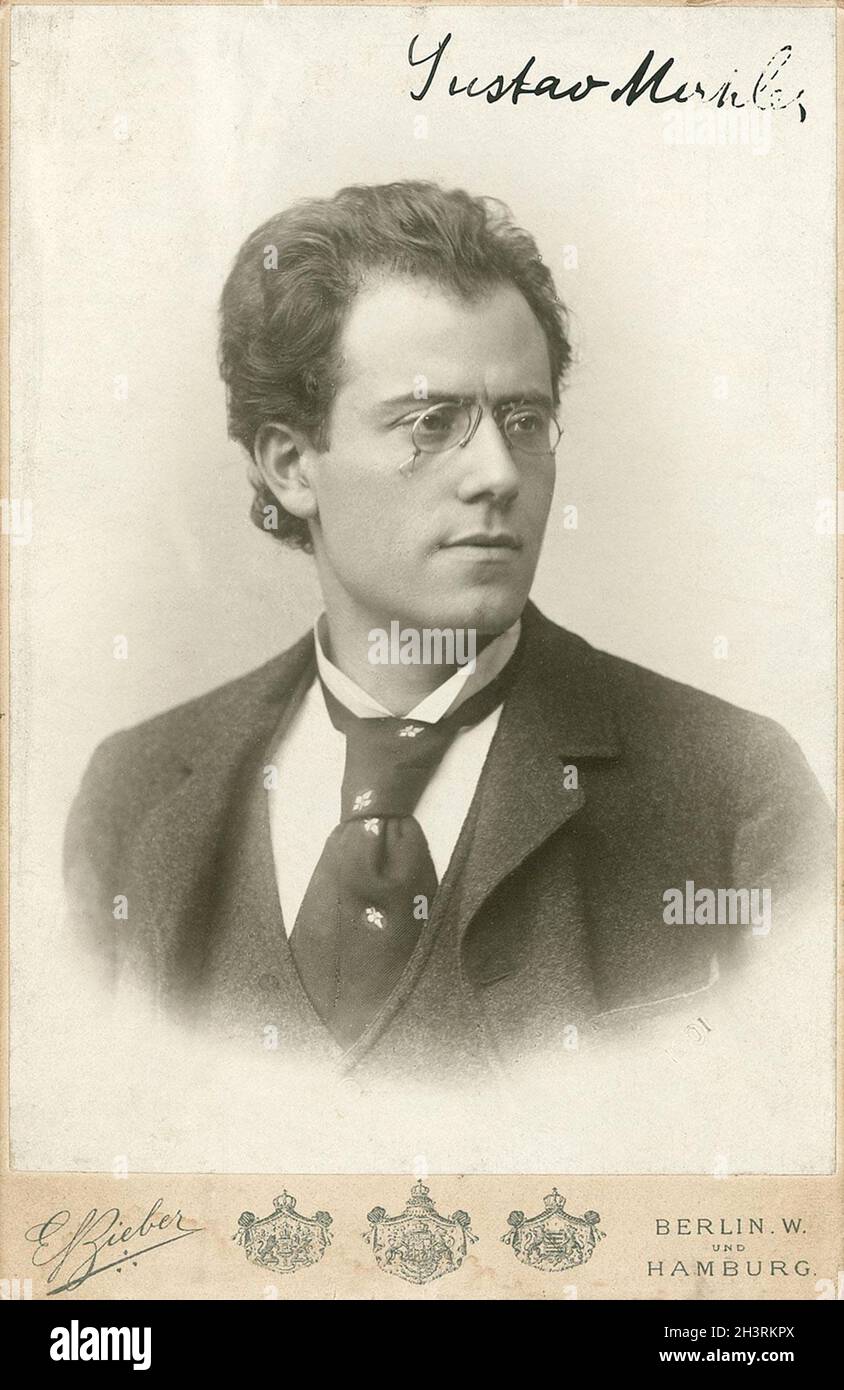 Mahler conductor hi-res stock photography and images - Alamy