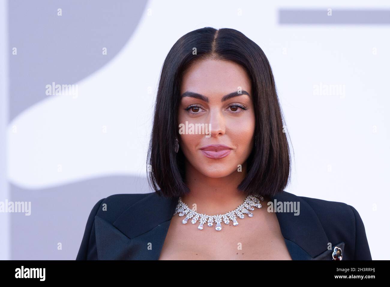 Georgina rodriguez smile hi-res stock photography and images - Alamy