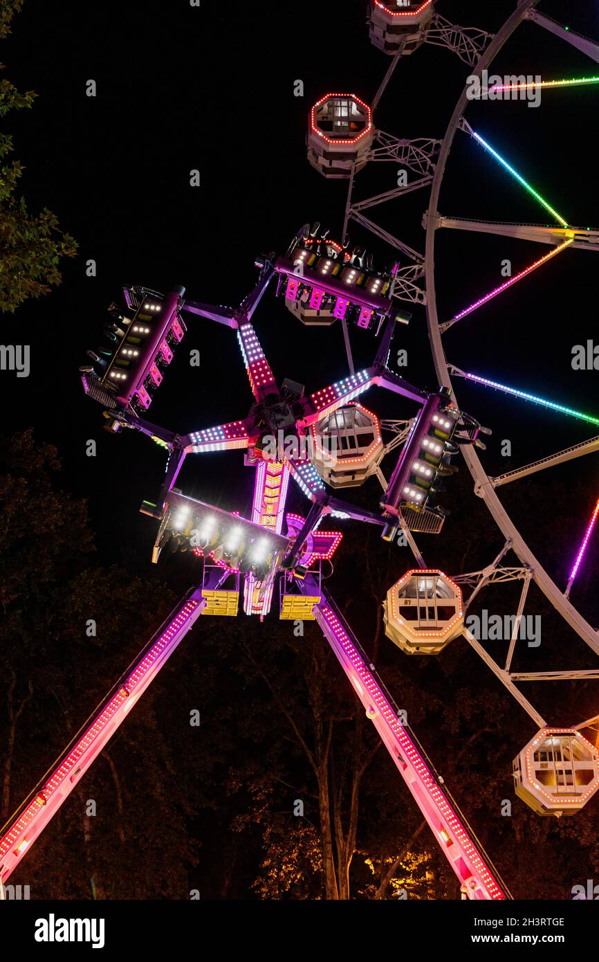 Funfair attraction spain hi-res stock photography and images - Alamy