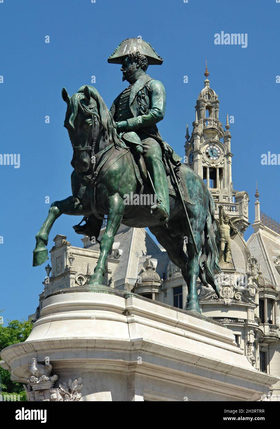 Dom pedro iv equestrian statue hi-res stock photography and images - Alamy