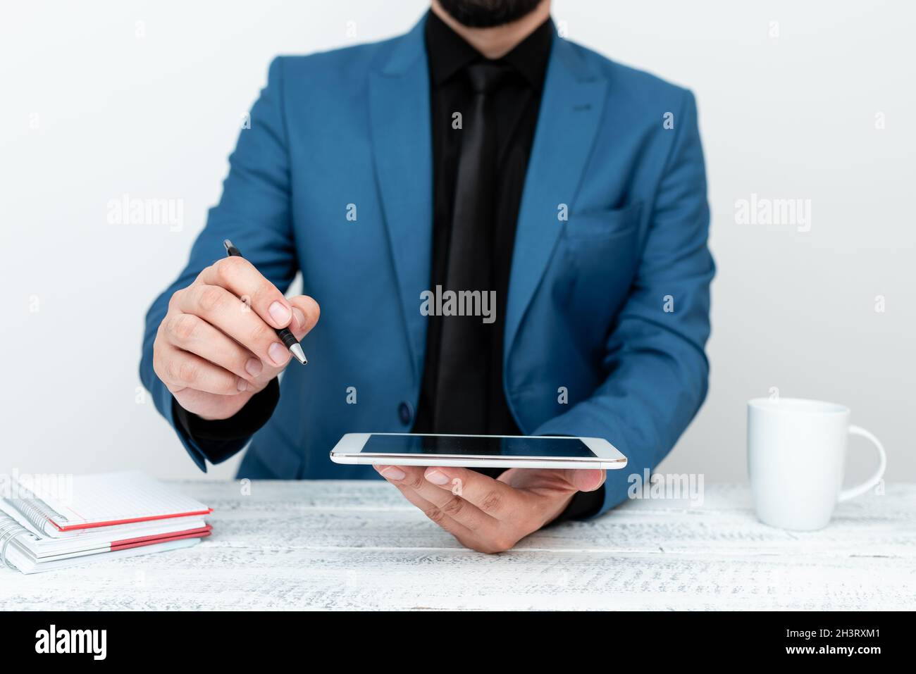 Presenting Communication Technology Smartphone Voice Video Calling ...