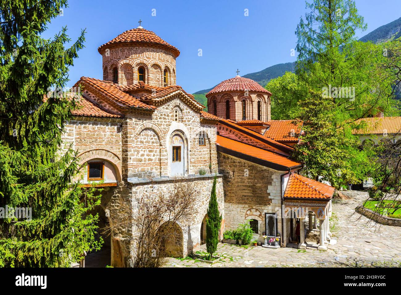 Old monastery 11th century hi-res stock photography and images - Alamy