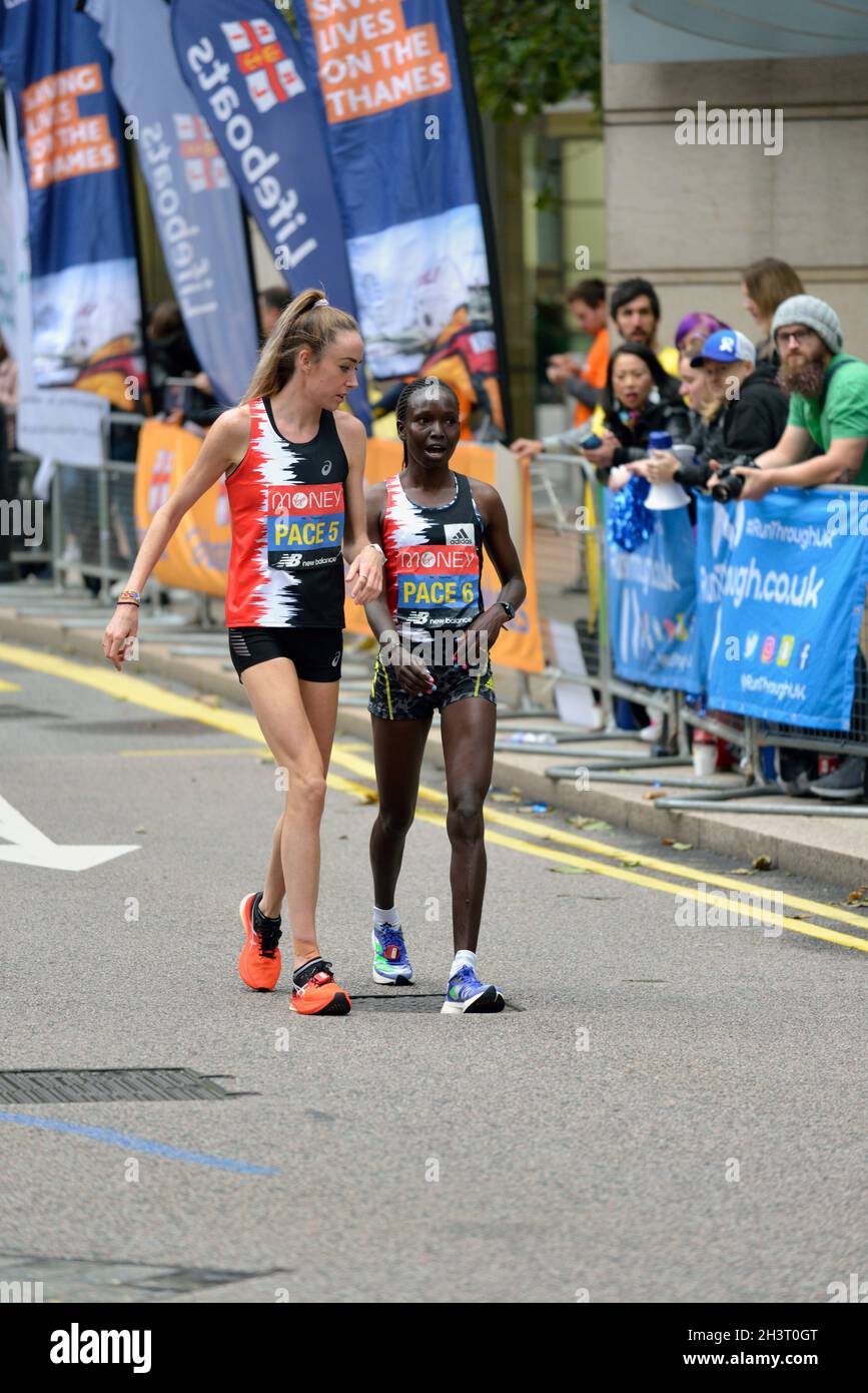 Pacemakers, Eilish McColgan, elite women's race, 2021 London Marathon ...