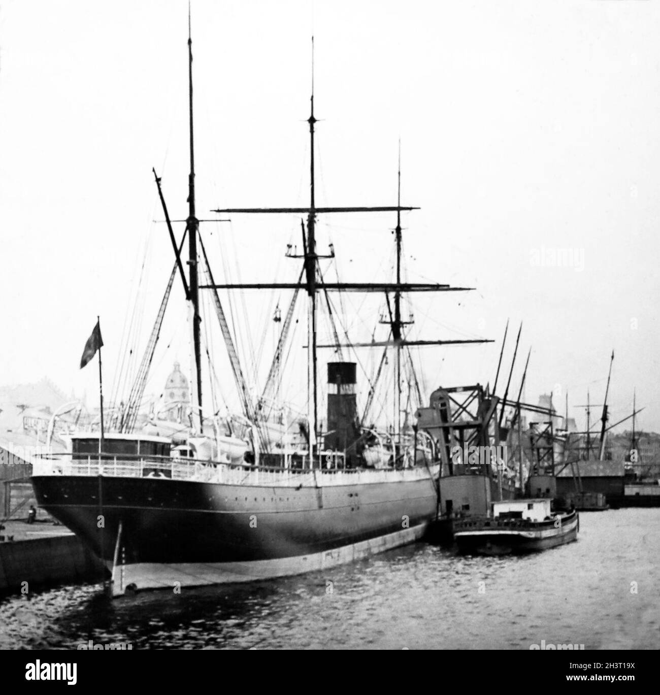 1900s canada montreal hi-res stock photography and images - Alamy