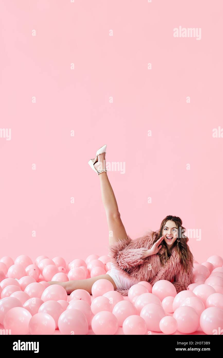 Funny legs hi-res stock photography and images - Alamy