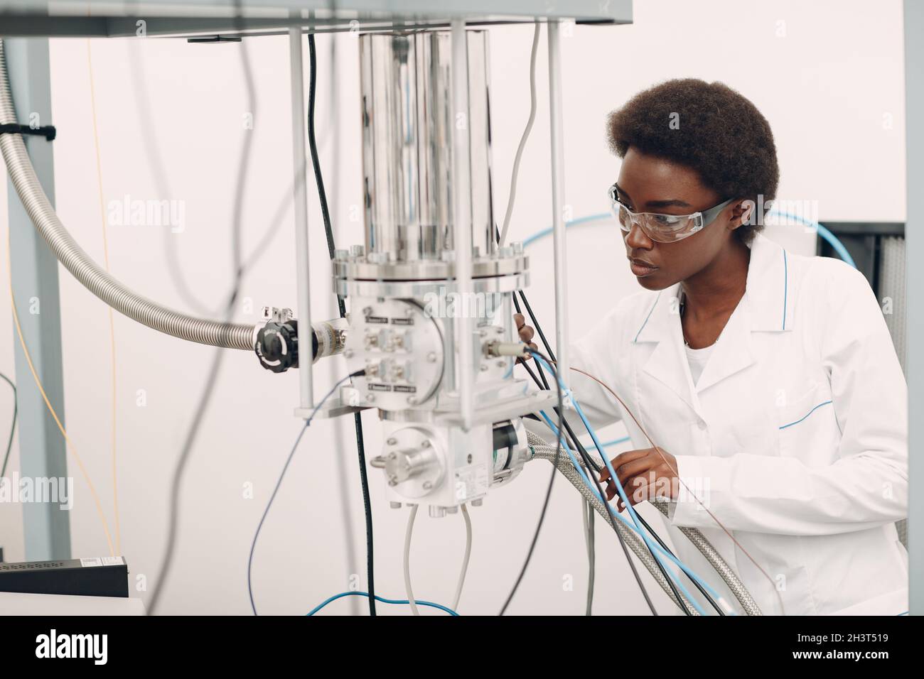 African american research hi-res stock photography and images - Alamy