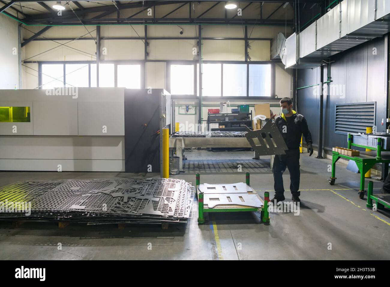 Cnc machine and mask hi-res stock photography and images - Alamy