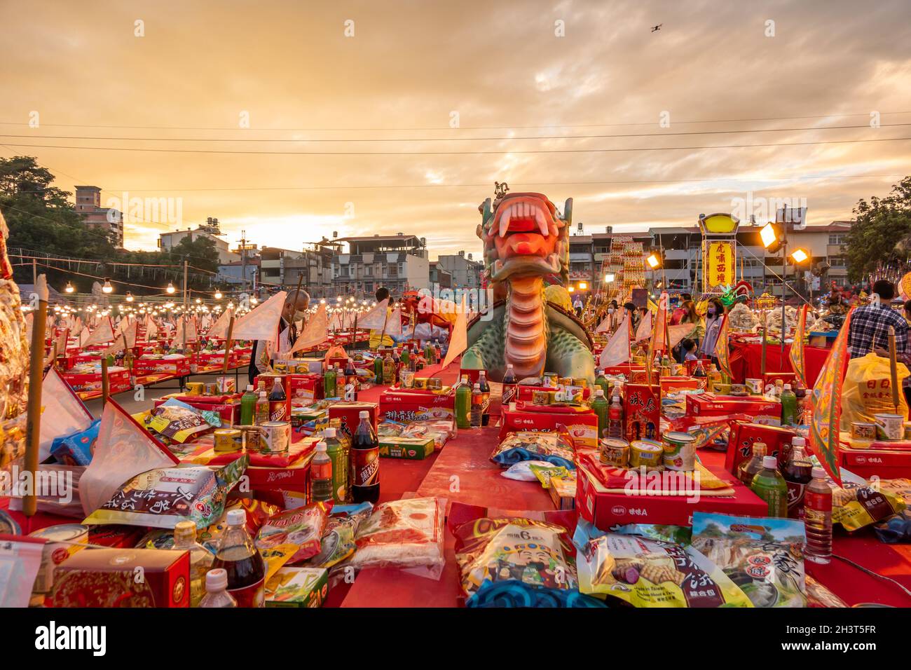 Sacrificial table hi-res stock photography and images - Alamy