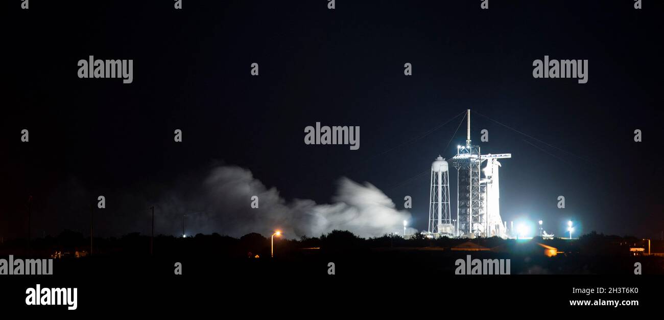 Cape Canaveral, USA. 30th Oct, 2021. In this eight second exposure, a ...