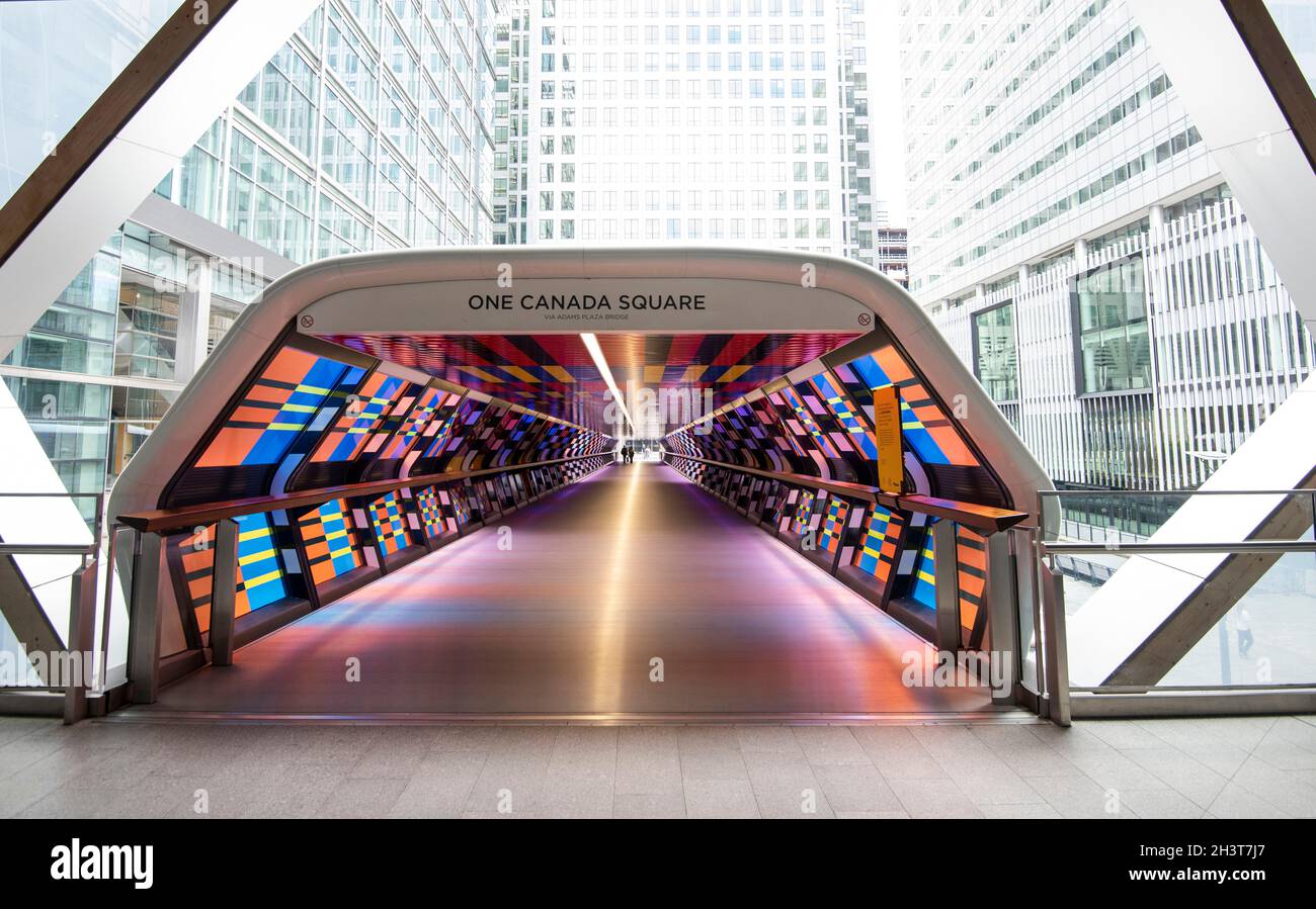 Adams Plaza Bridge, Canary Wharf London England UK Stock Photo - Alamy
