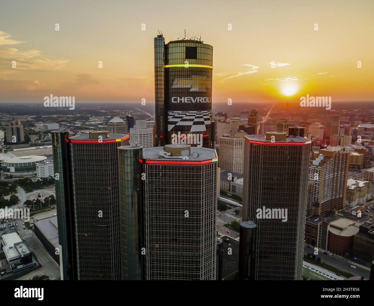 Detroit river view downtown hi-res stock photography and images - Alamy