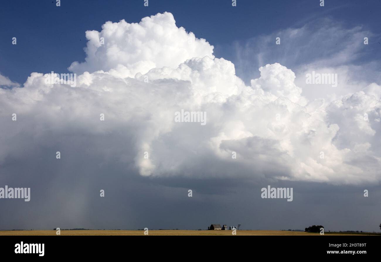 Prairie Storm Clouds Canada Stock Photo - Alamy