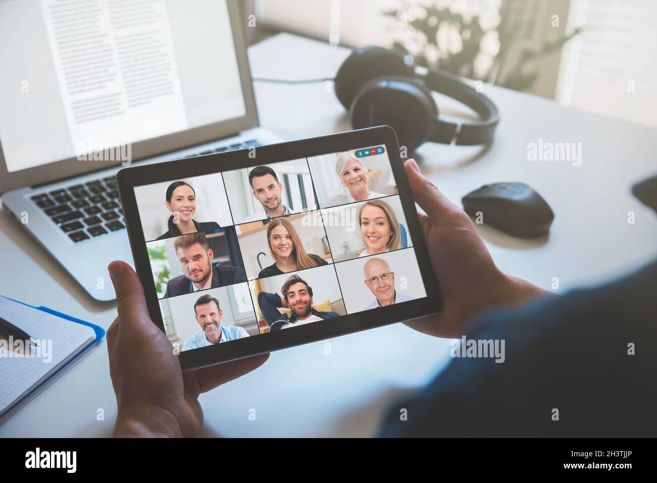 Video conference camera hi-res stock photography and images - Alamy