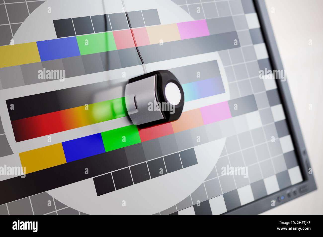 Monitor calibration, color adjust, professional profiler, calibrator ...