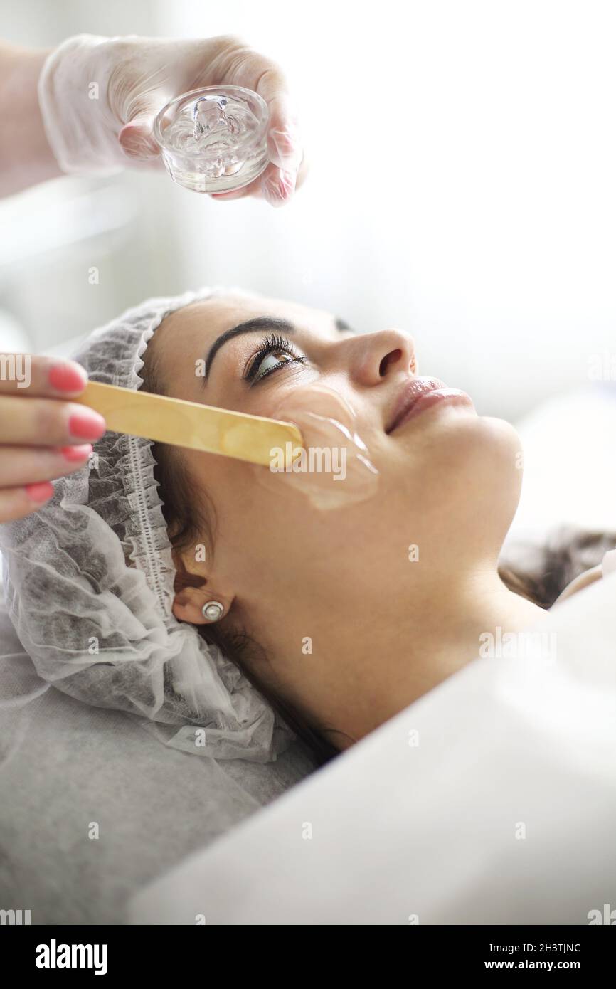 Peeling apply hi-res stock photography and images - Alamy