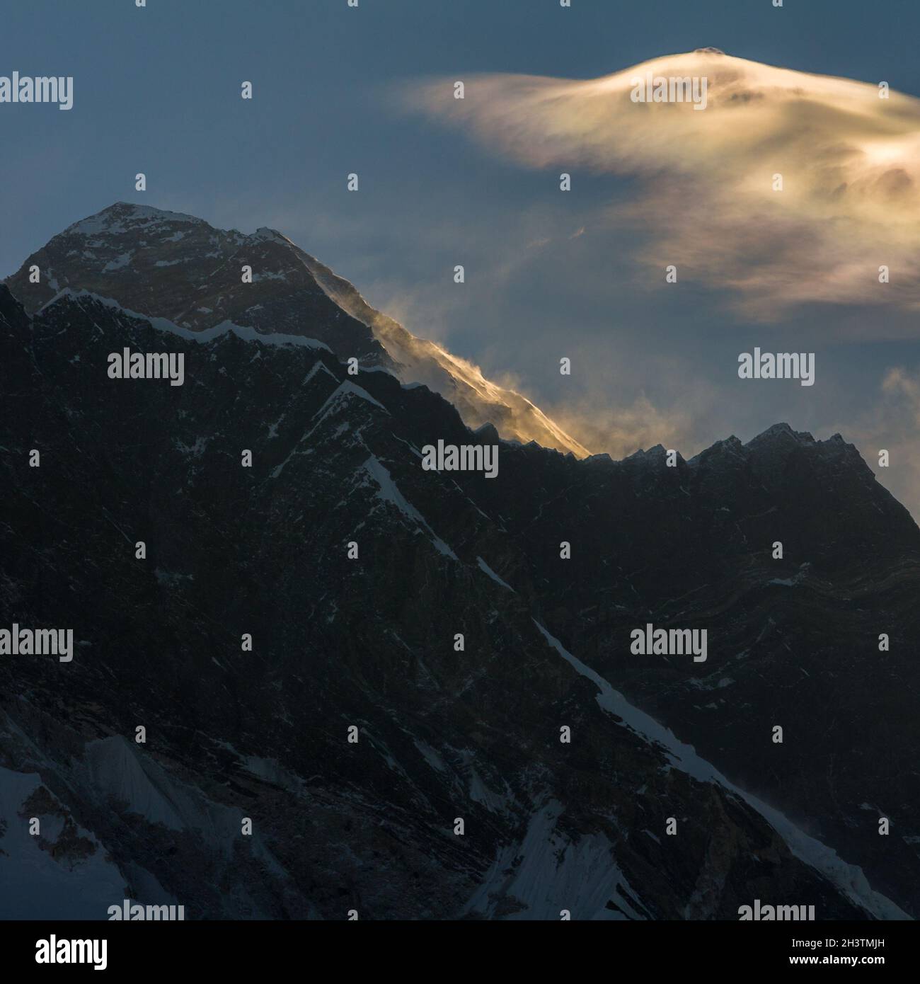 Tenzing norgay everest hi-res stock photography and images - Alamy