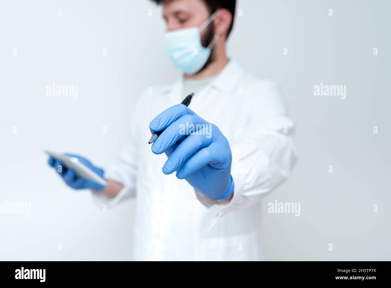 New medical technology hi-res stock photography and images - Alamy