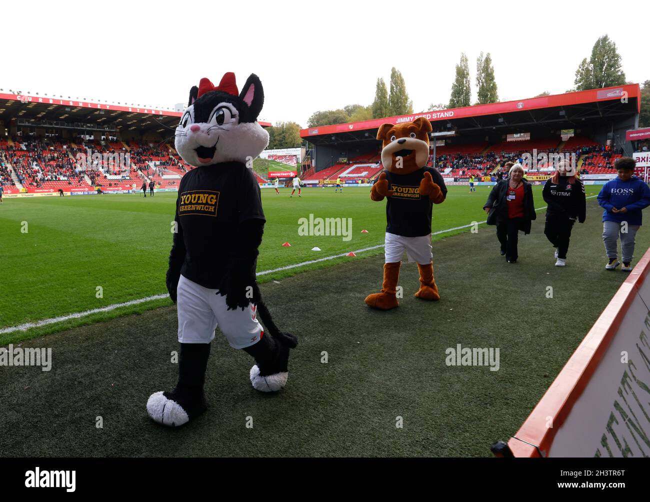 The charlton mascots hi-res stock photography and images - Alamy