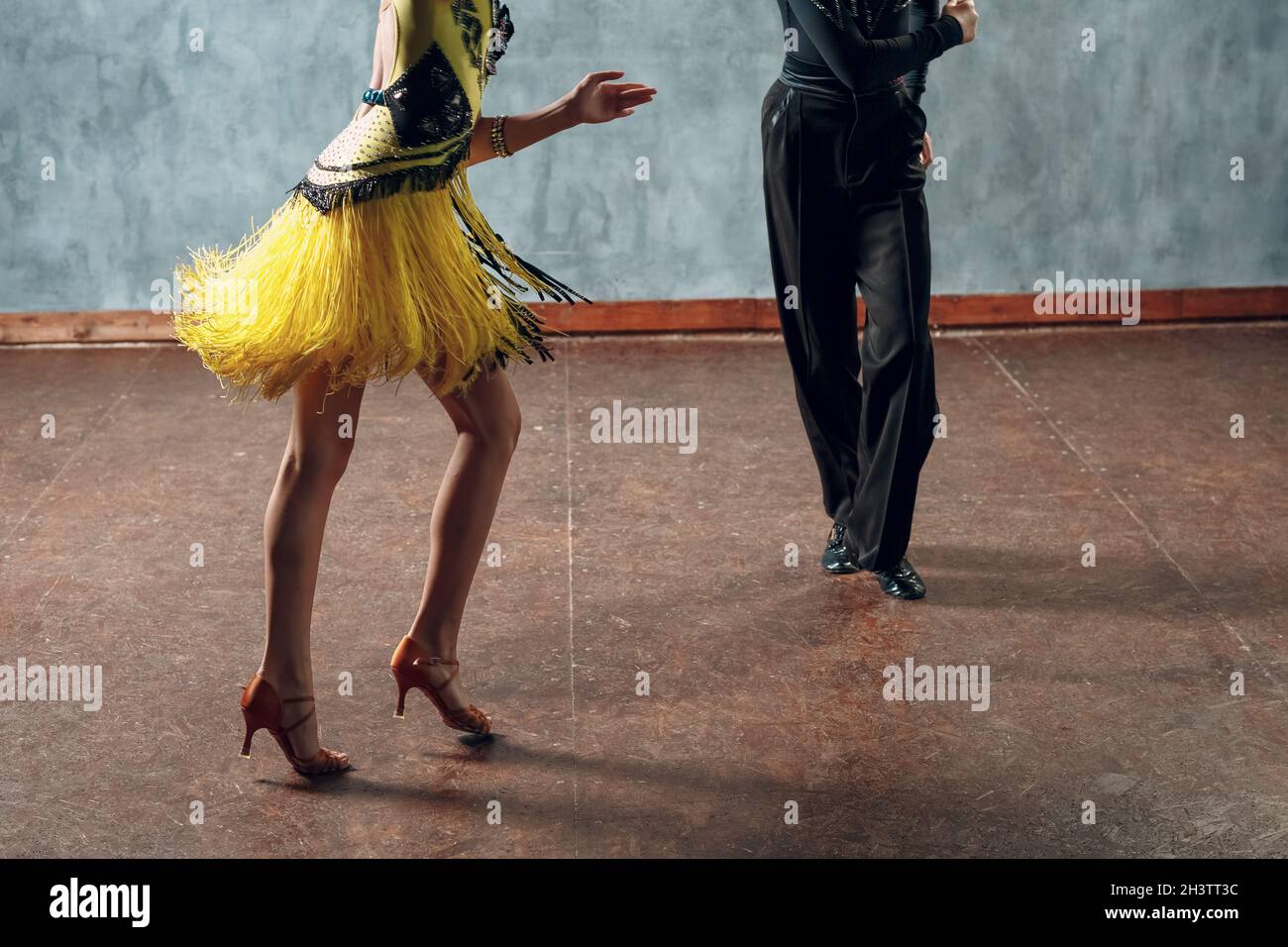 Dancing dancers hi-res stock photography and images - Alamy