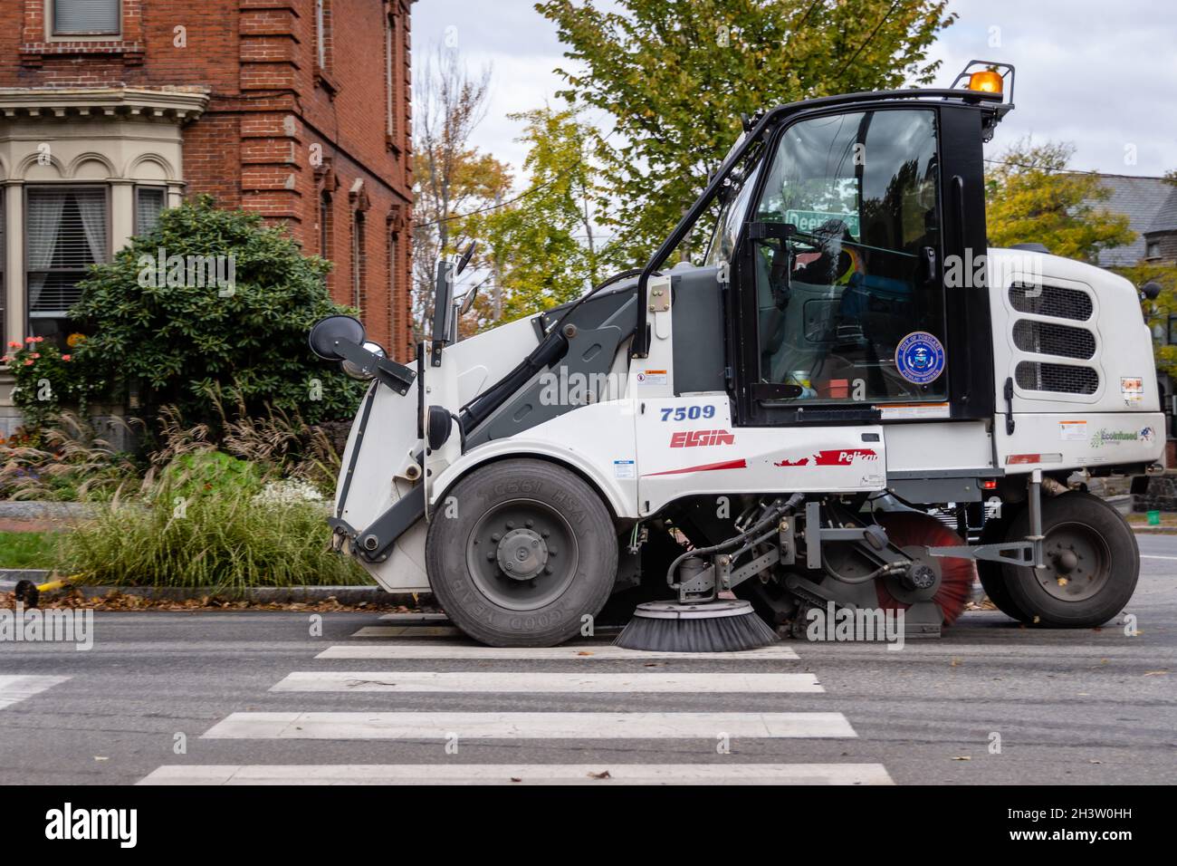 Machine That Cleans Streets High Resolution Stock Photography and ...