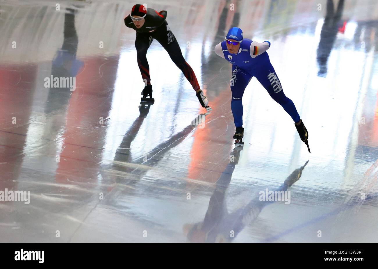 Inzell, Germany. 30th Oct, 2021. Speed skating German Championships ...