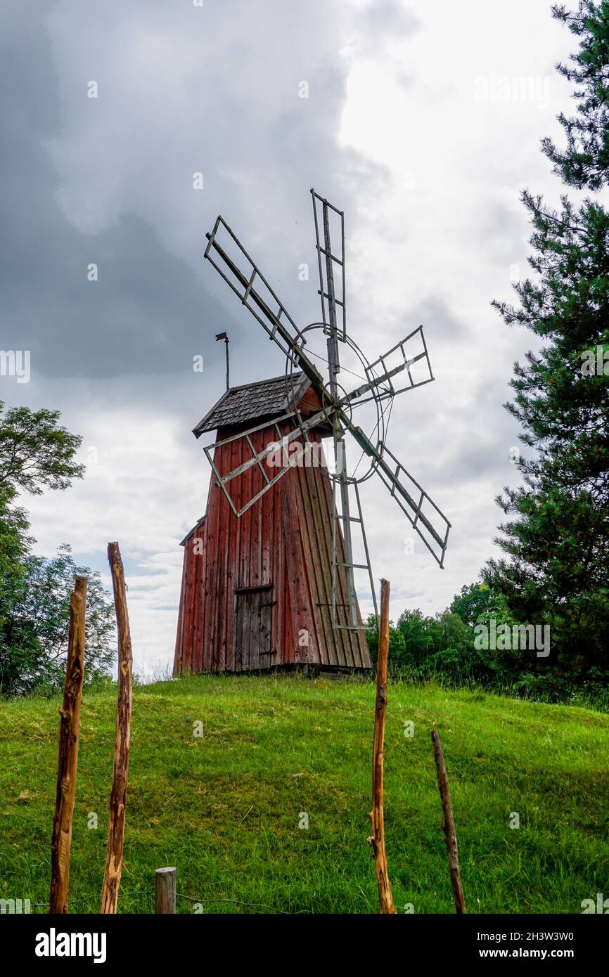 Small hillock hi-res stock photography and images - Alamy