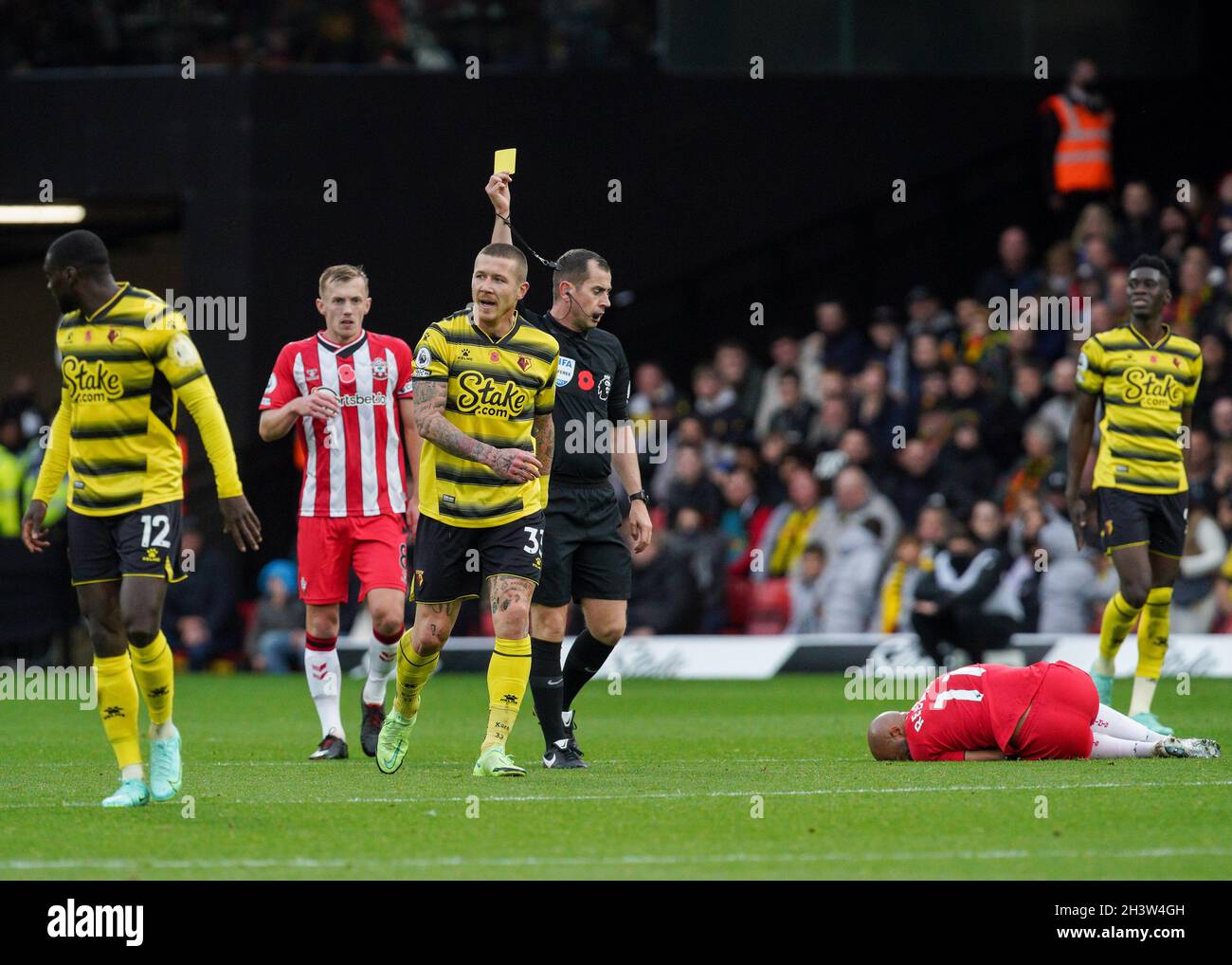 Referee peter banks hi-res stock photography and images - Alamy