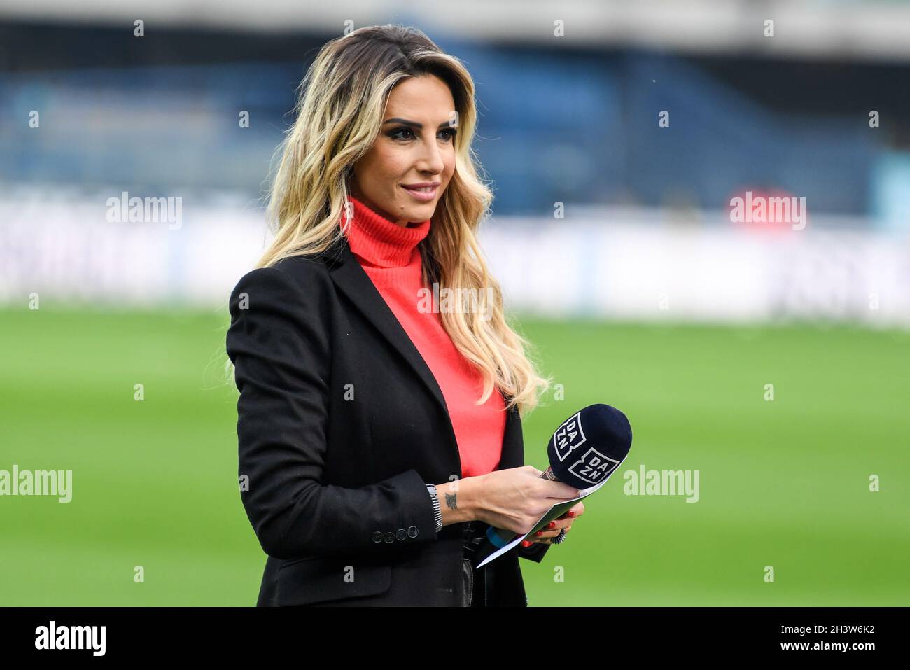 Italian tv presenters hi-res stock photography and images - Alamy