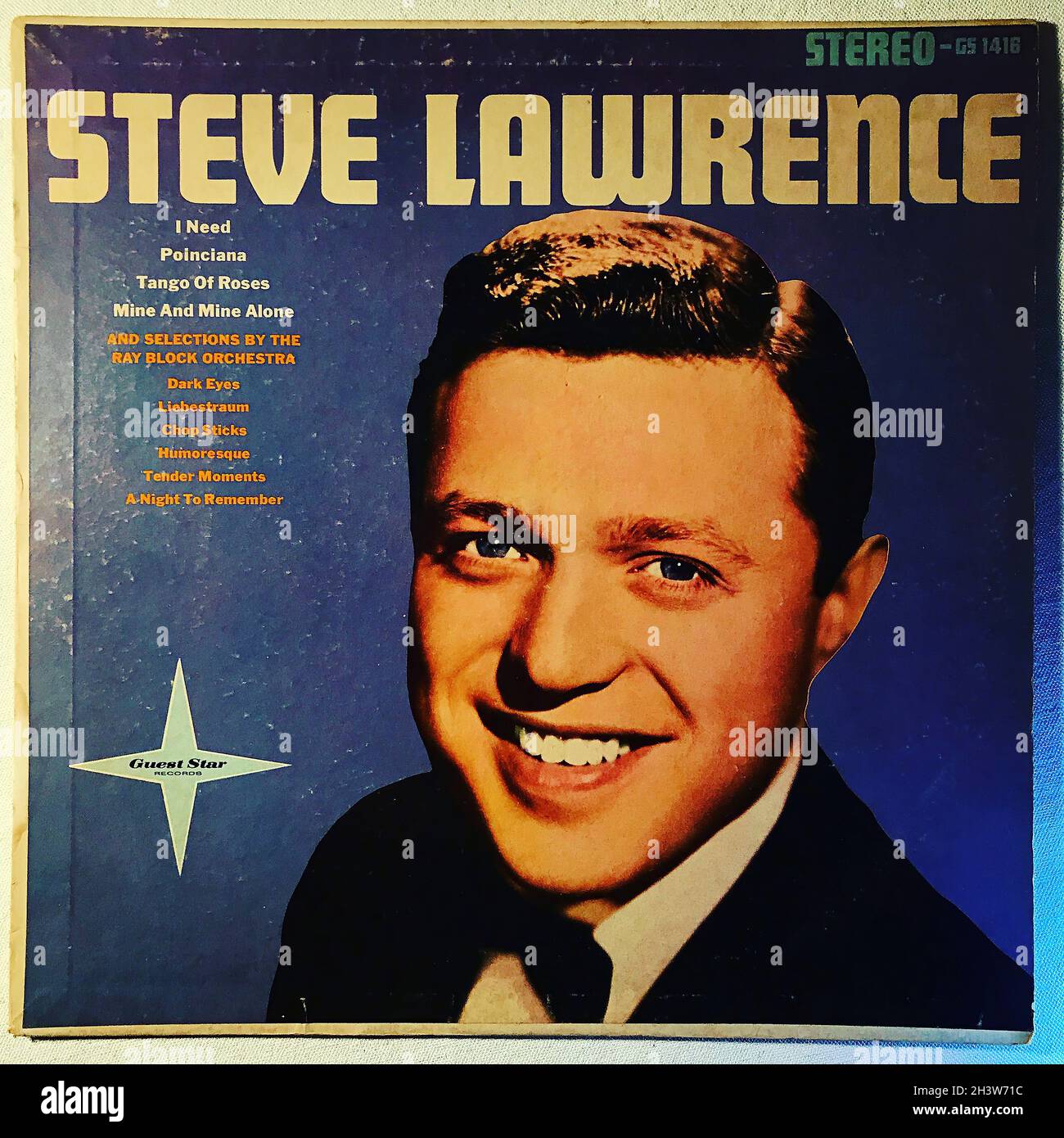 1950s Original Vintage Vinyl - Steve Lawrence Stock Photo - Alamy