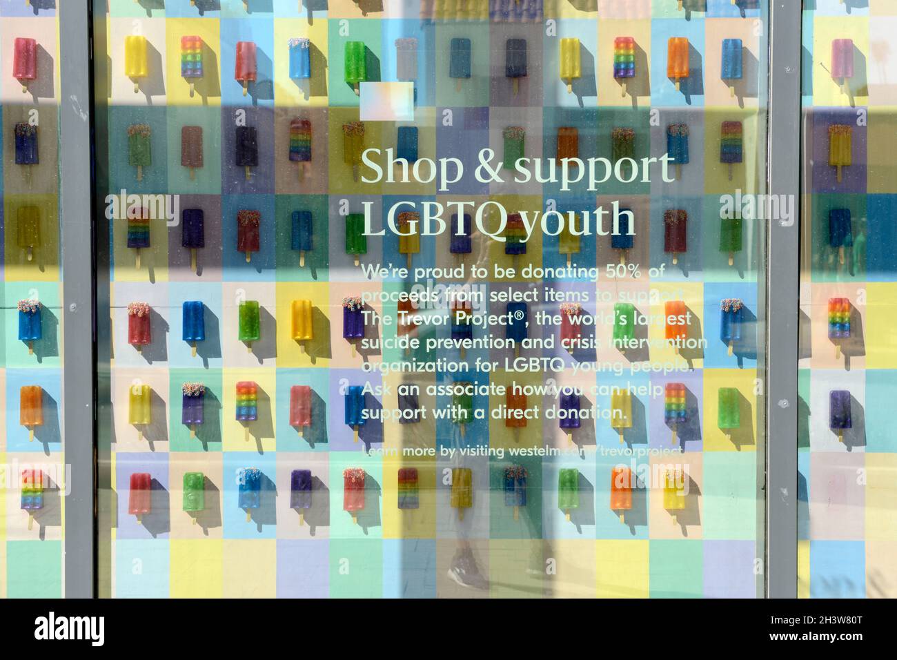 Lgbtq supporting hi-res stock photography and images - Alamy