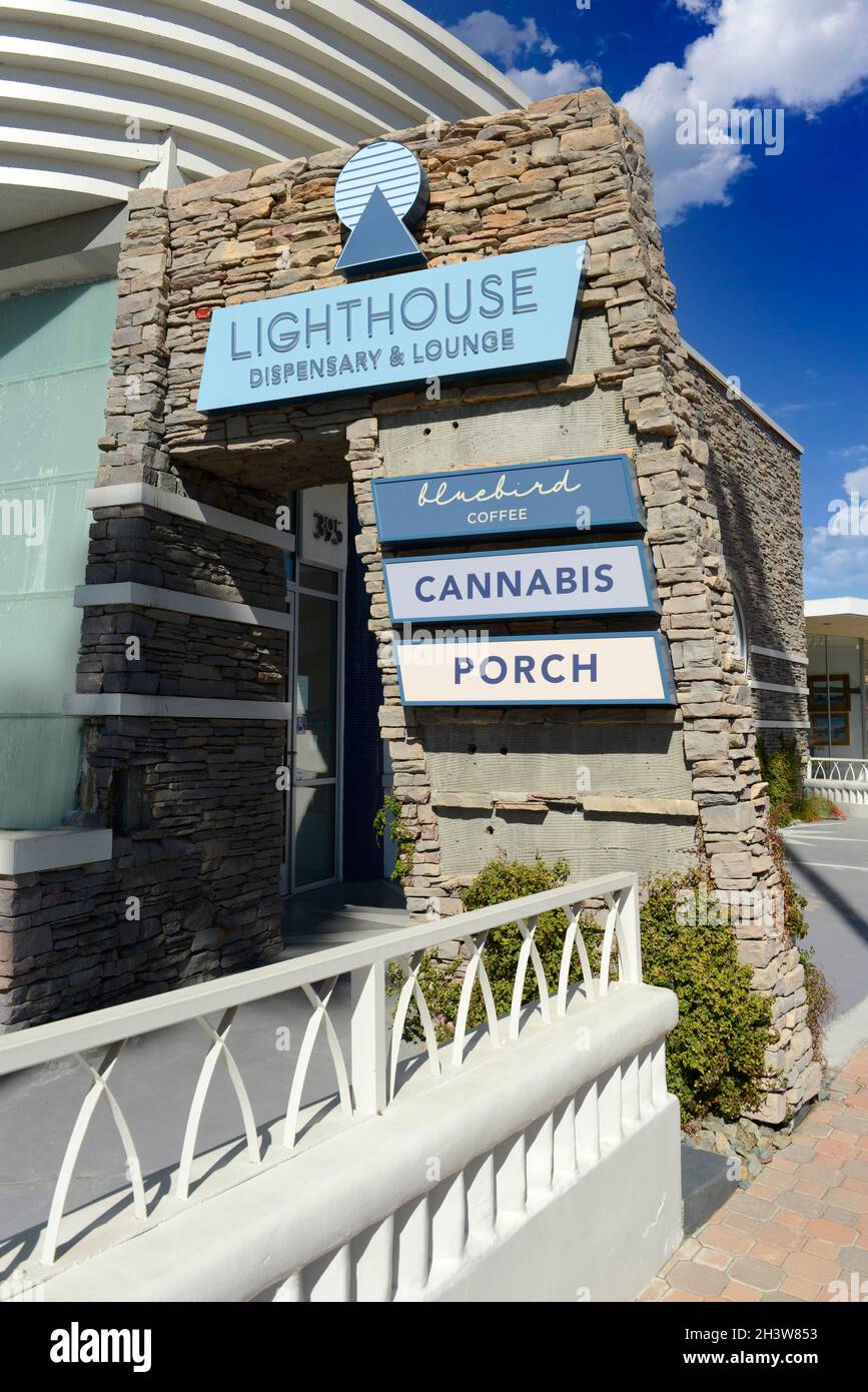 Modern cannabis dispensary hi-res stock photography and images - Alamy
