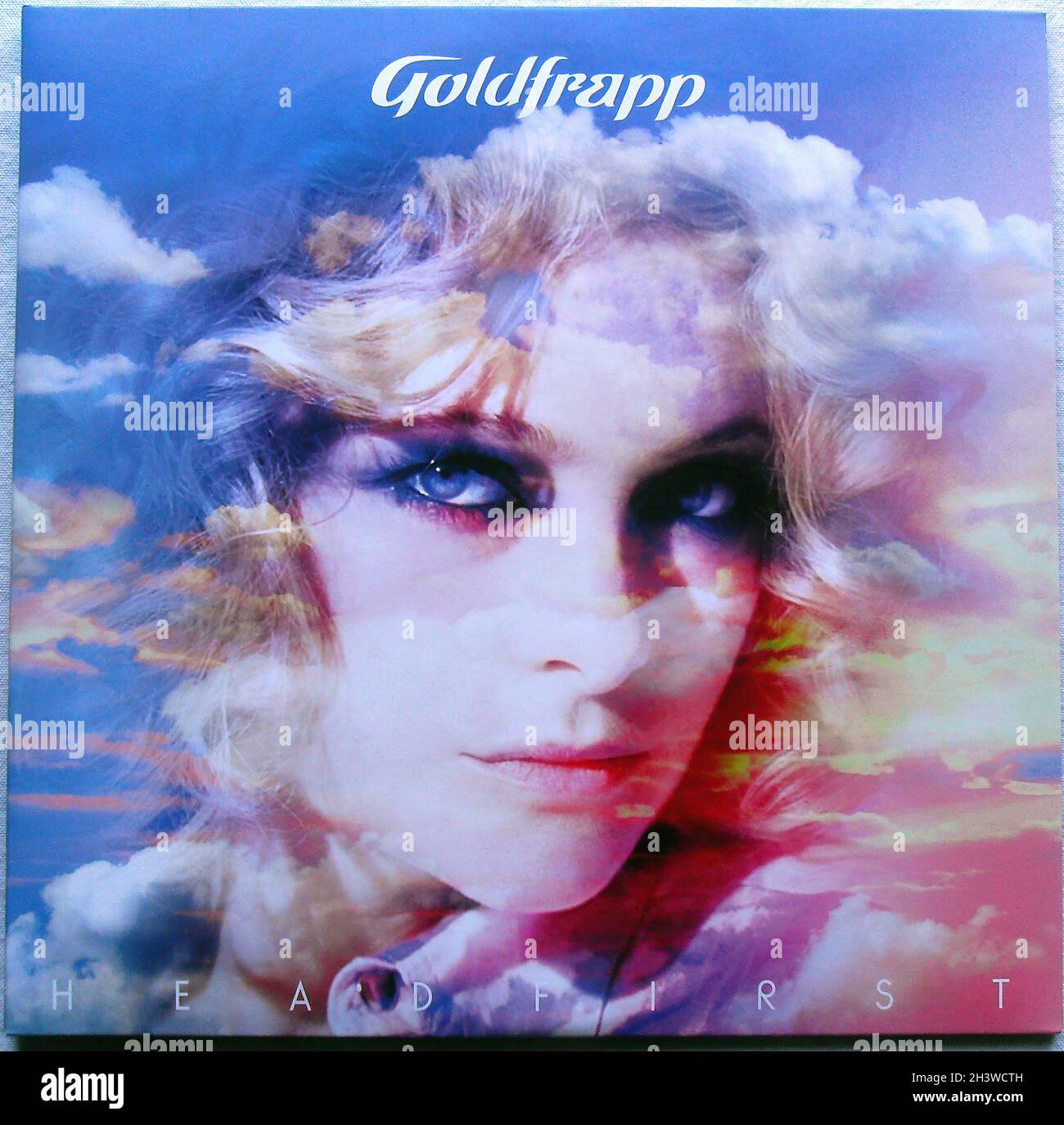 Gatefold record cover hi-res stock photography and images - Alamy