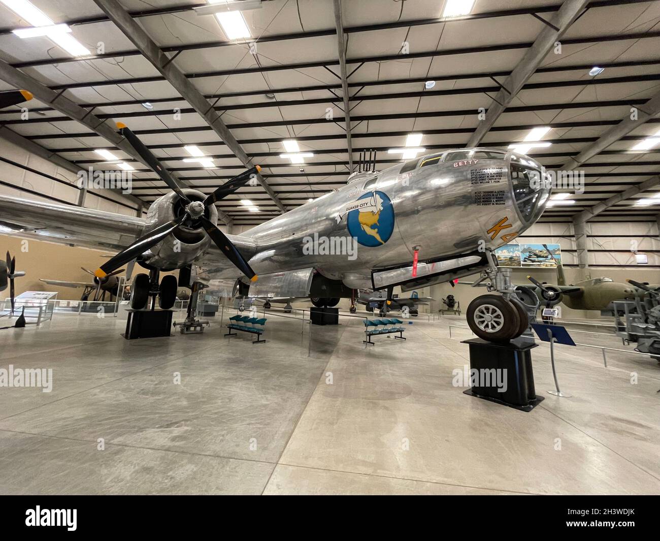 330th bomb group hi-res stock photography and images - Alamy