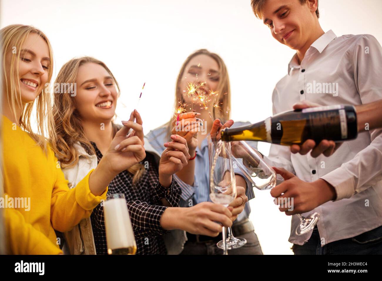 Friends having fun roof party hi-res stock photography and images - Alamy