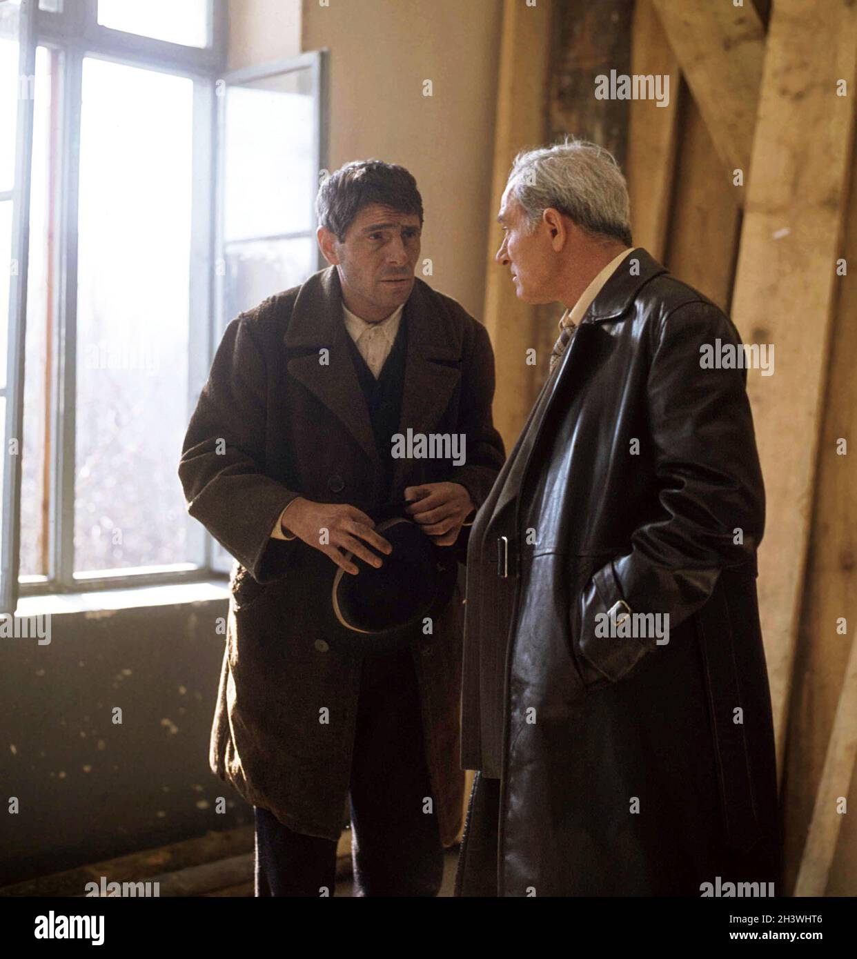 Romanian actors Mitica Popescu & Gheorghe Cozorici filming for ...