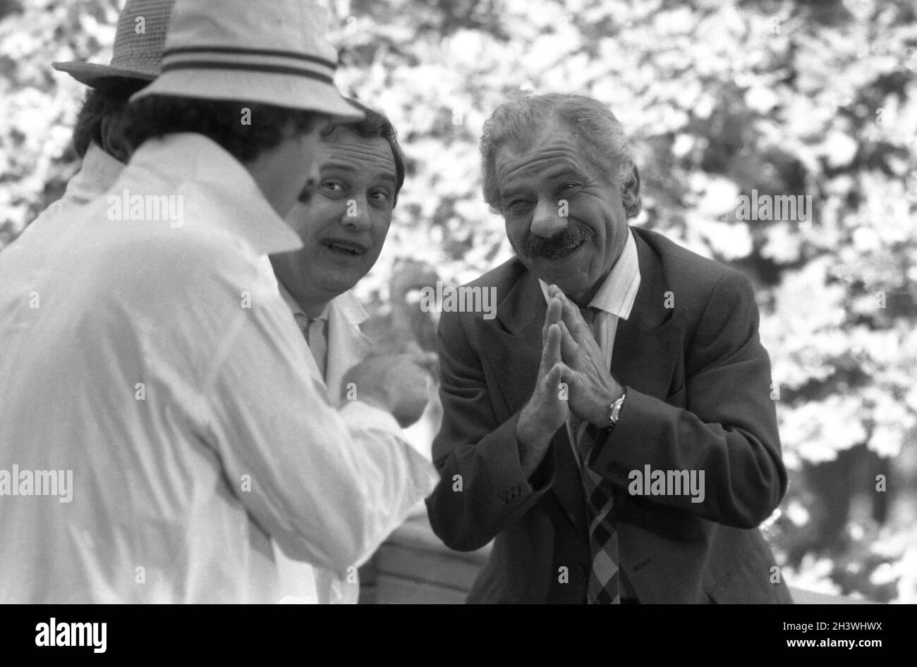 The Romanian actor Mihai Mereuță in the movie "Am o idee" (1981 ...