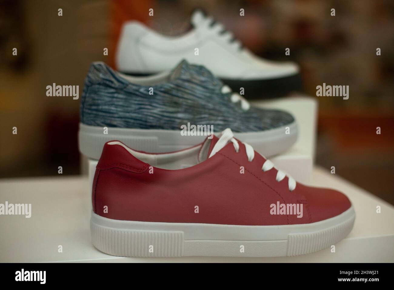 Lightweight clothing hi-res stock photography and images - Alamy