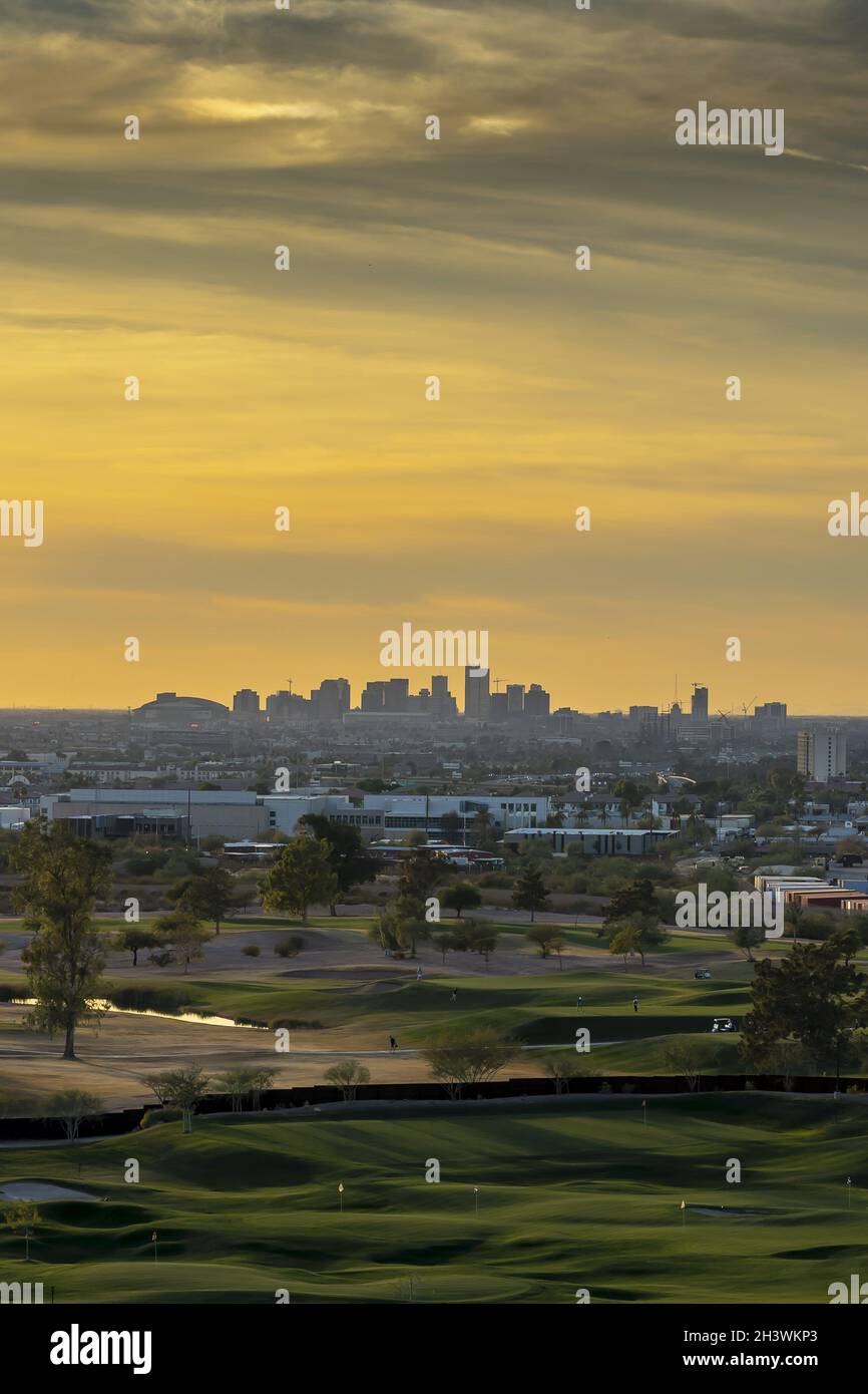 Phoenix arizona skyline night hi-res stock photography and images - Alamy