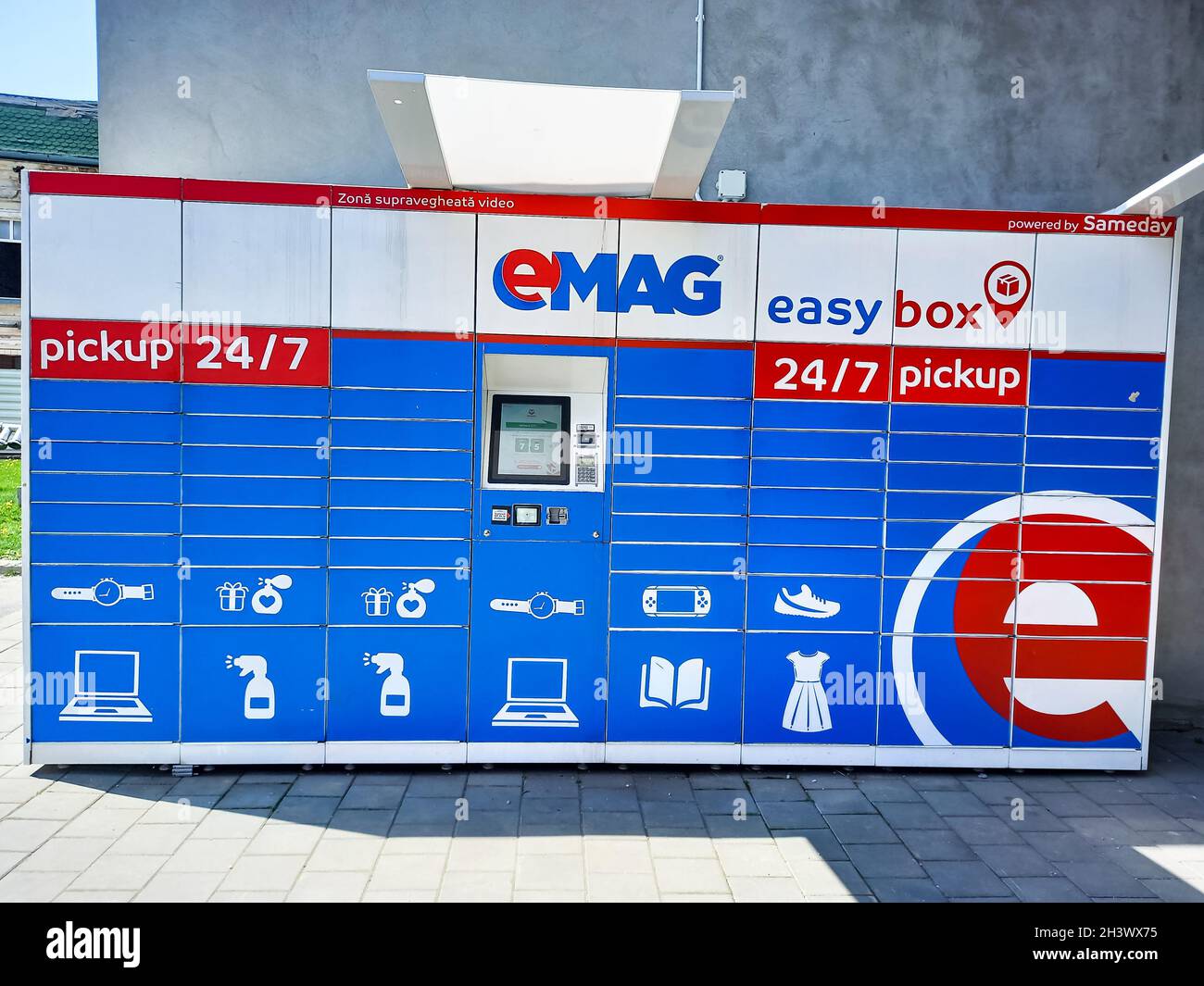 Emag romania hi-res stock photography and images - Alamy