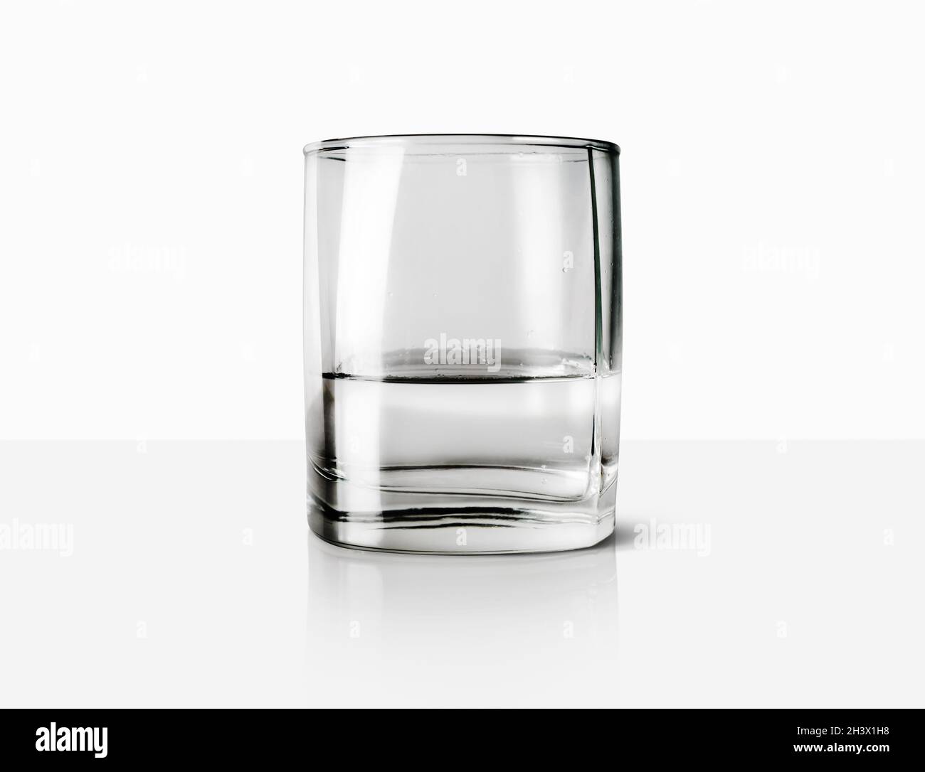 Reflection photography glass water hi-res stock photography and images ...