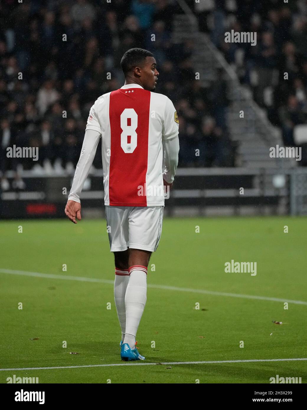 ALMELO , 30-10-2021, Erve Asito stadion. Dutch Eredivisie Football ...