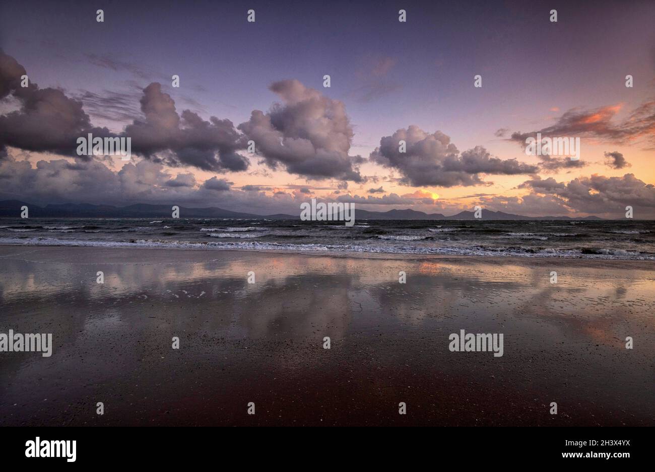 Beach anglesey uk september hi-res stock photography and images - Alamy