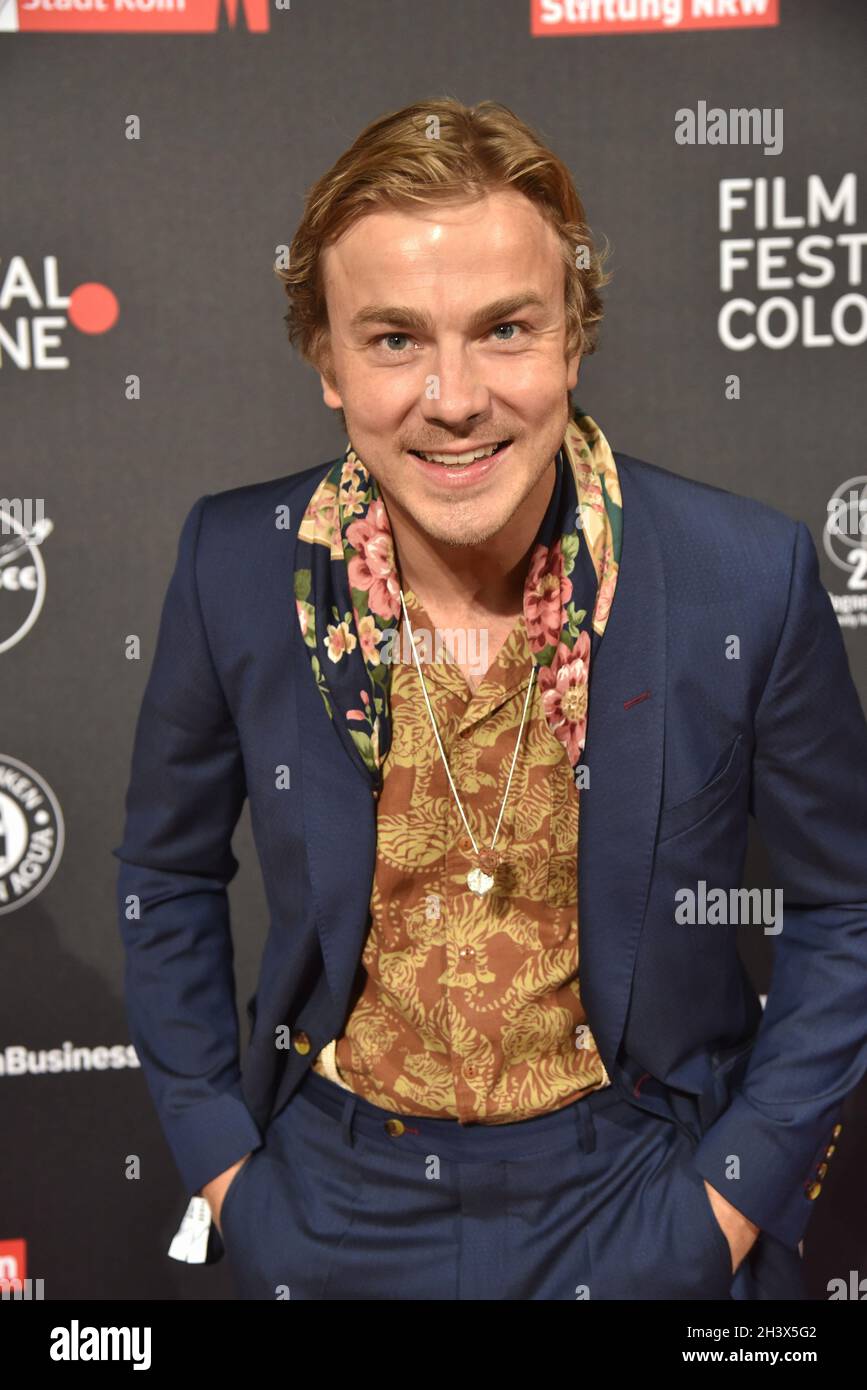Cologne, Germany. 28th Oct, 2021. Actor Albrecht Schuch attends Film ...
