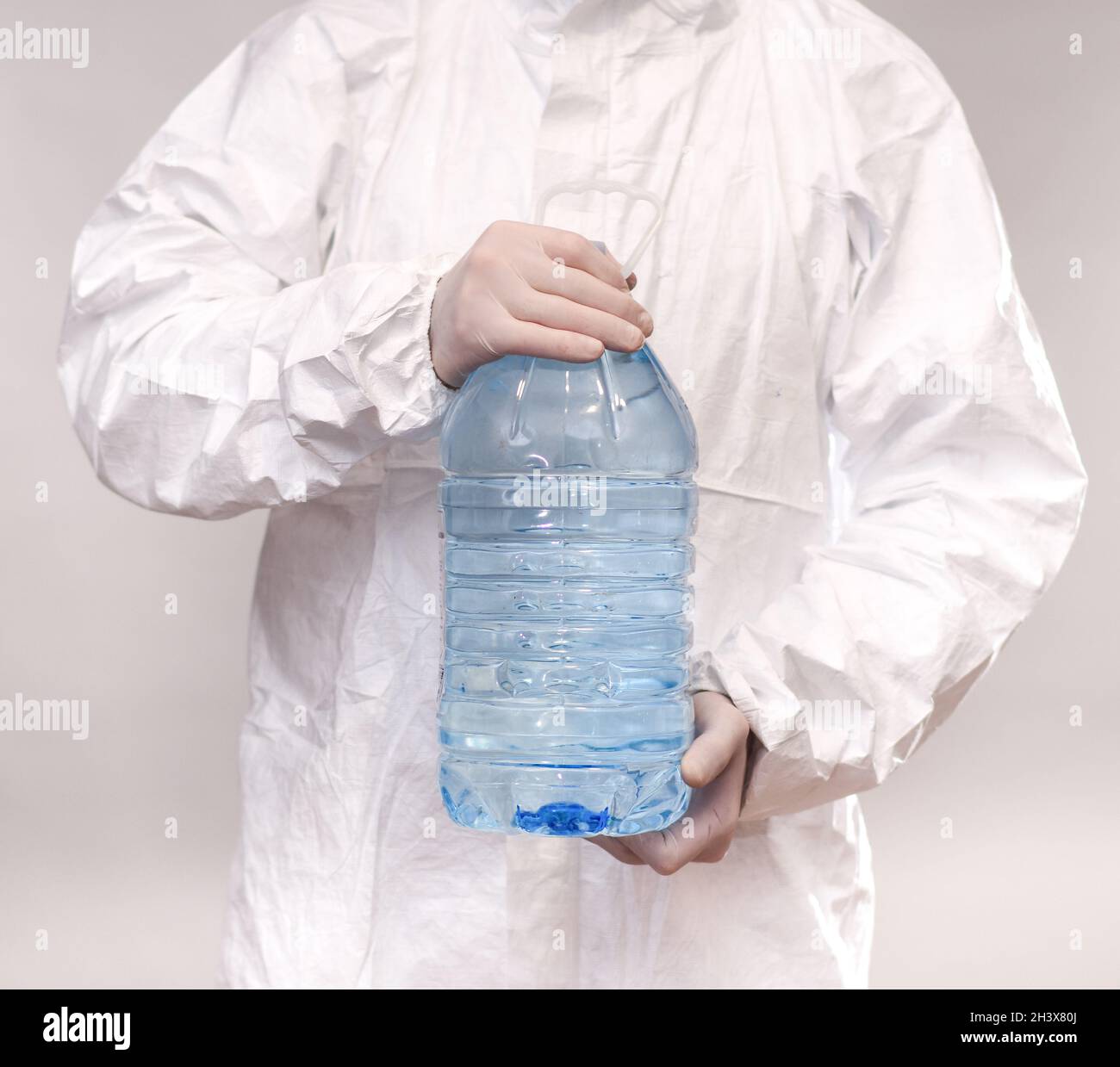 Man with large bottle hi-res stock photography and images - Alamy