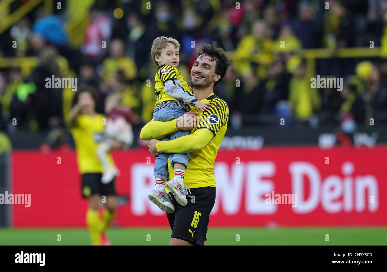 City Of Dortmund, Deutschland. 30th Oct, 2021. firo: 30.10.2021 ...