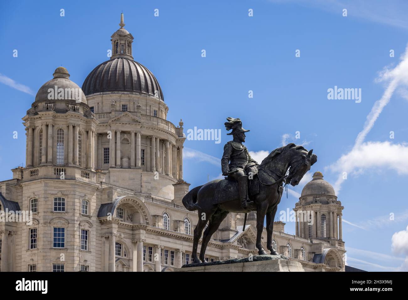LIVERPOOL, UK - JULY 14 : Statue of Edward VII outside the Royal Liver ...