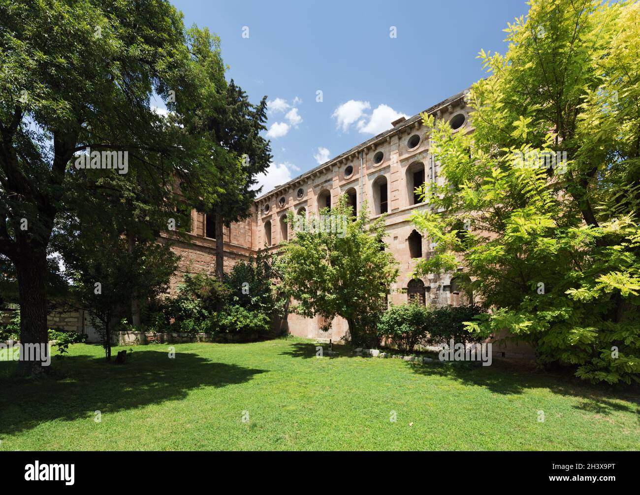 Assyrian buikding in Silvan town, eastern Turkey Stock Photo - Alamy