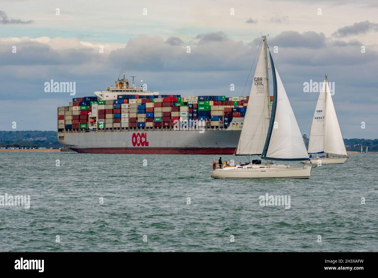 Conatainer port hi-res stock photography and images - Alamy