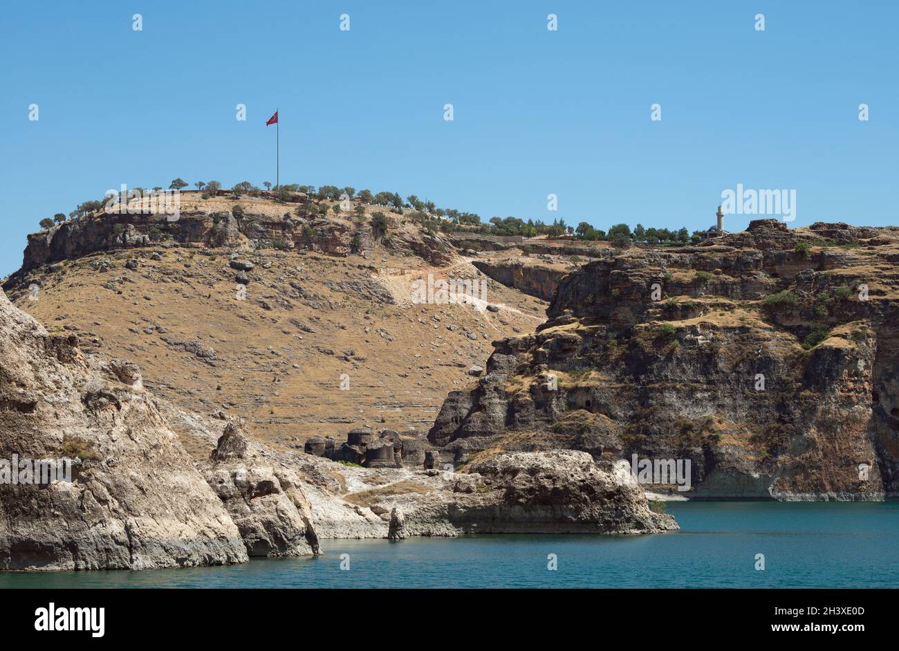 Valley of the Tigris with tombs of Assyrian kings near Egil town ...