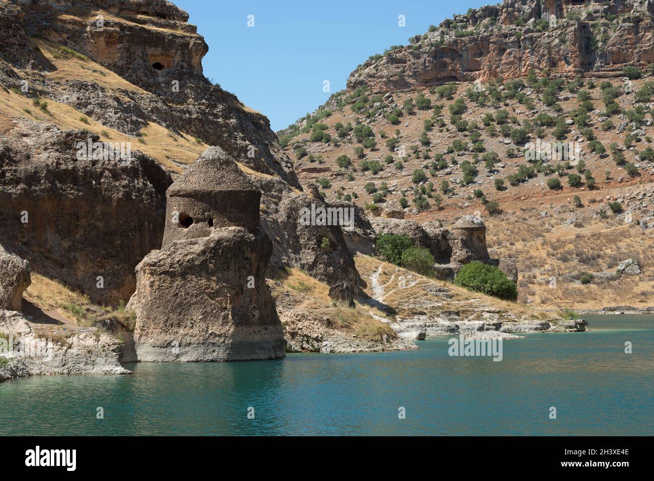 Tombs of Assyrian kings on the bank of the Tigris by Egil town ...